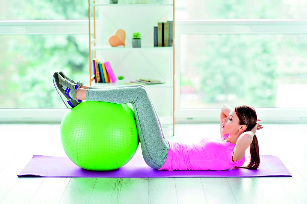 Έξι ασκήσεις για fit σώμα | Vita.gr