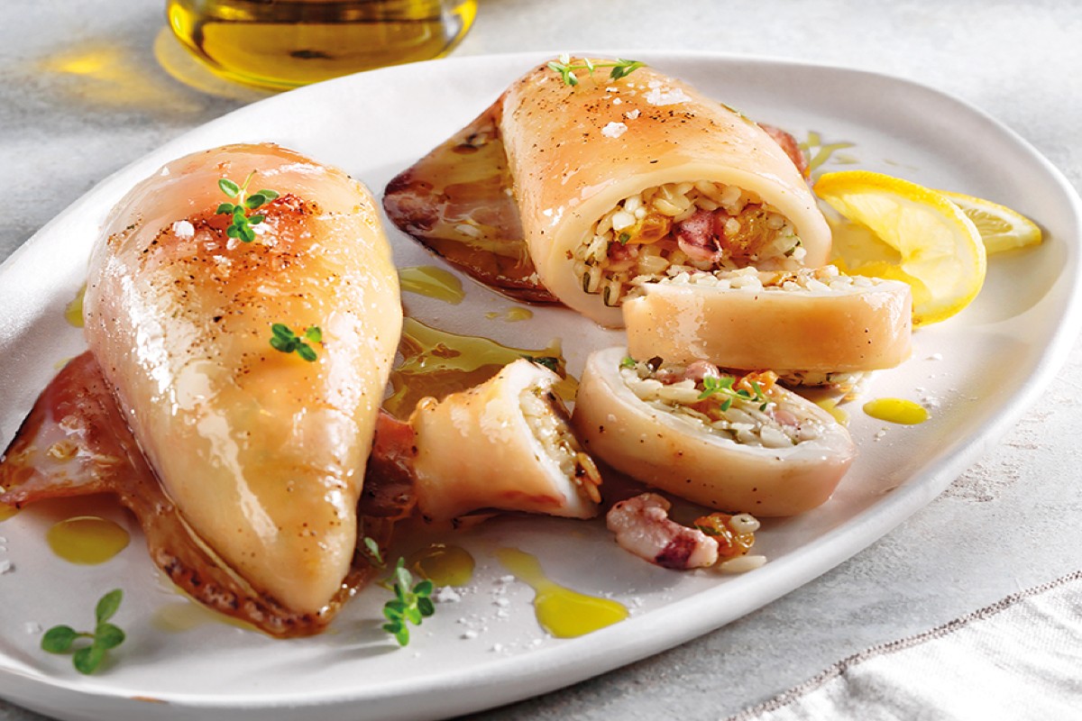 Καλαμάρι γεμιστό με ρύζι | Vita.gr